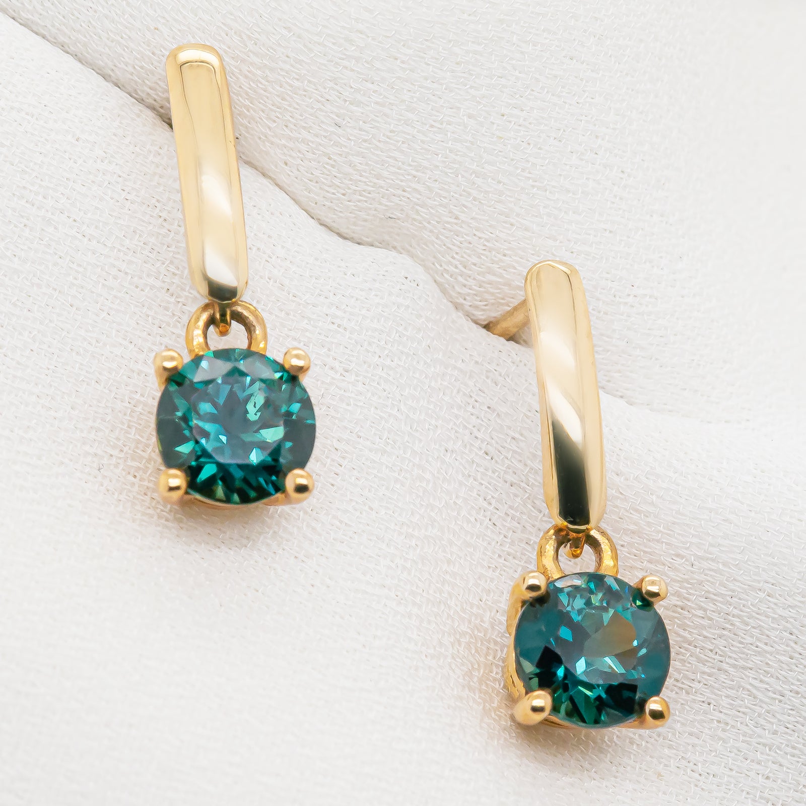 Australian Sapphire Earrings – World Treasure Designs